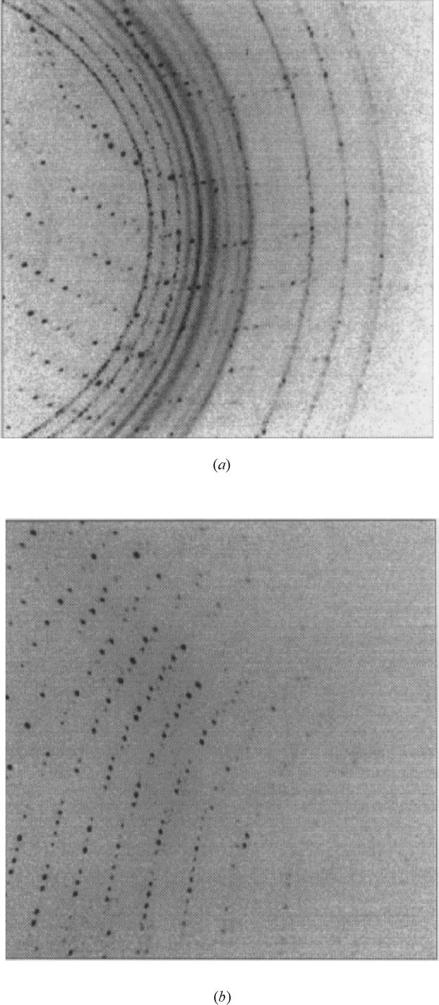 (IUCr) Use of an open-flow helium cryostat for macromolecular ...